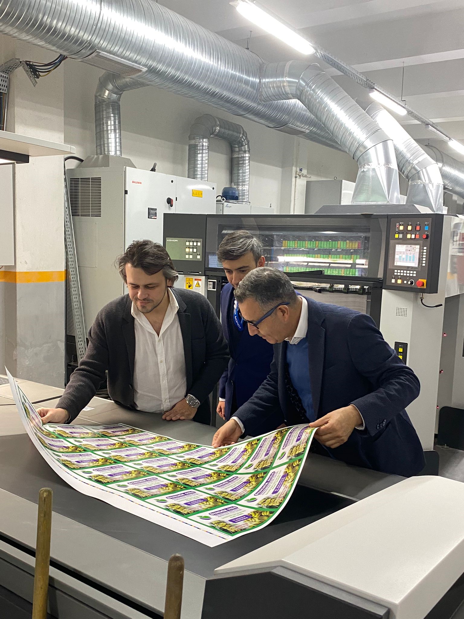 Yeni Komori Lithrone G40 Advance ile Otingo Ambalaj’ın hedefi çok daha ...